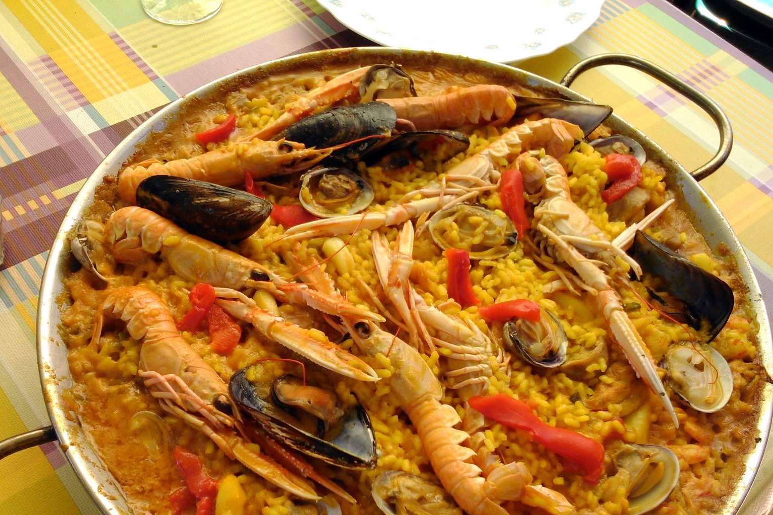 Improve your restaurant's first impression with this menu maker app ...